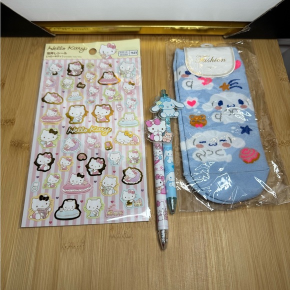 Hello Kitty | Toys | Hello Kitty Bundle | Poshmark